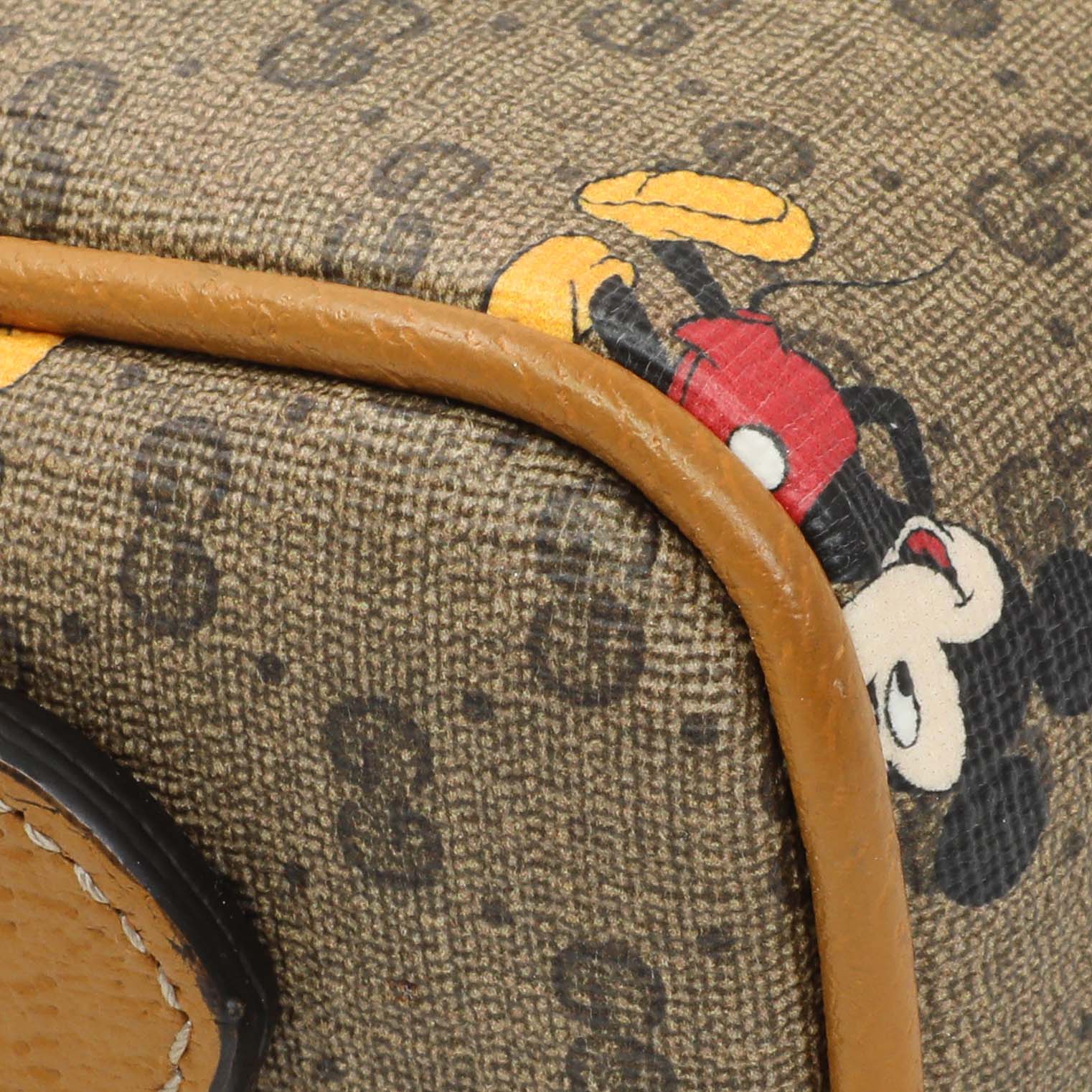 Gucci GG Supreme Monogram Mickey Mouse Interlocking G Shoulder Bag ...