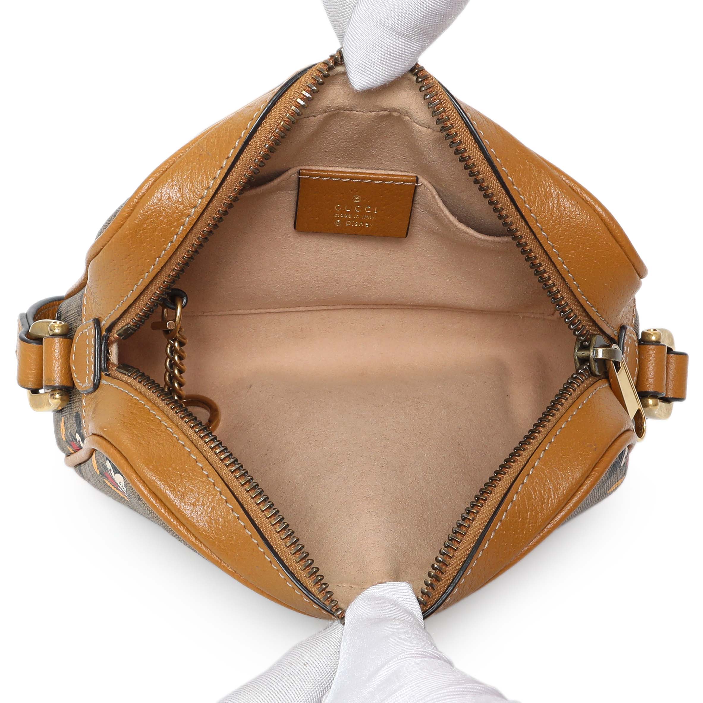 Gucci GG Supreme Monogram Mickey Mouse Interlocking G Shoulder Bag ...